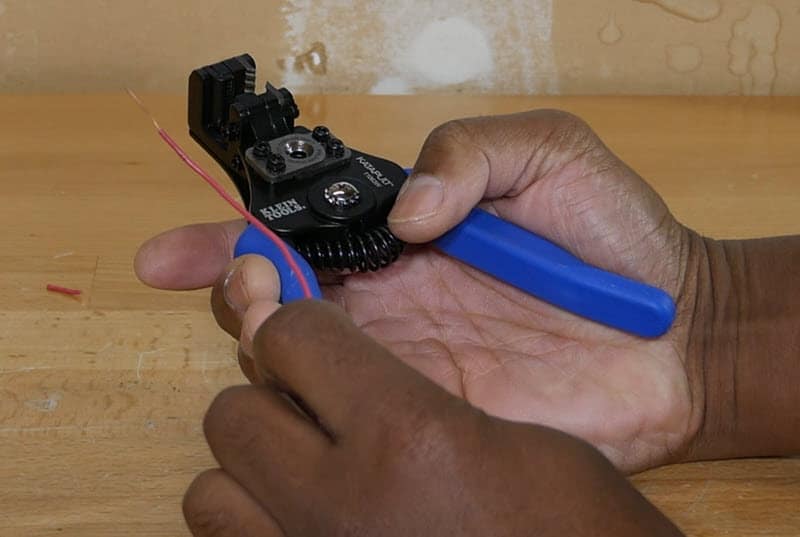 Klein Katapult 11063W Wire Stripper and Cutter Review - DIY Apprentice